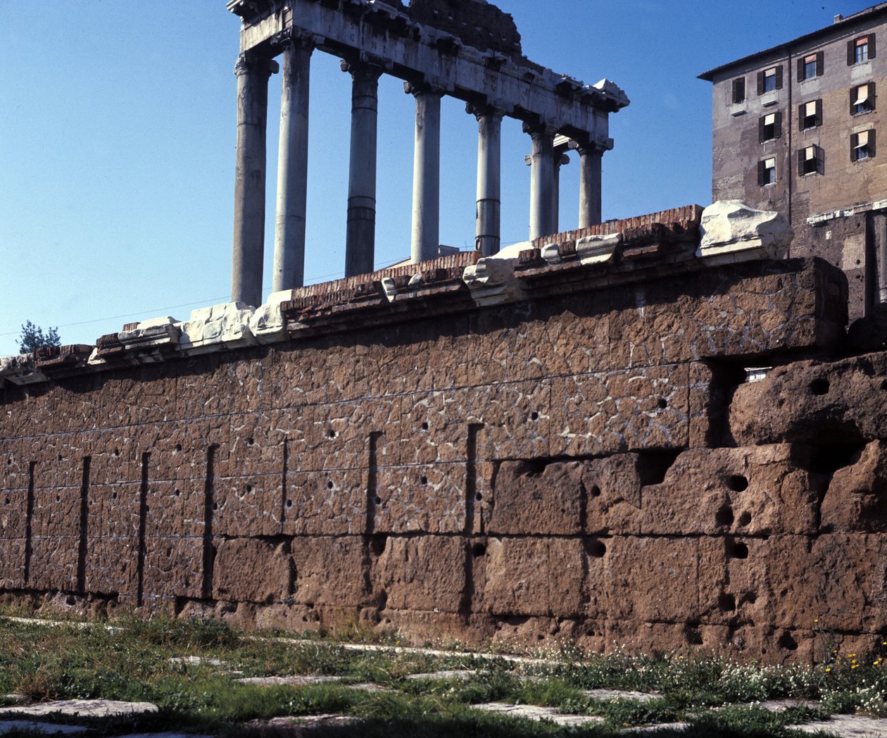 Die Rostra des Römischen Forums. Rom von Roman Roman